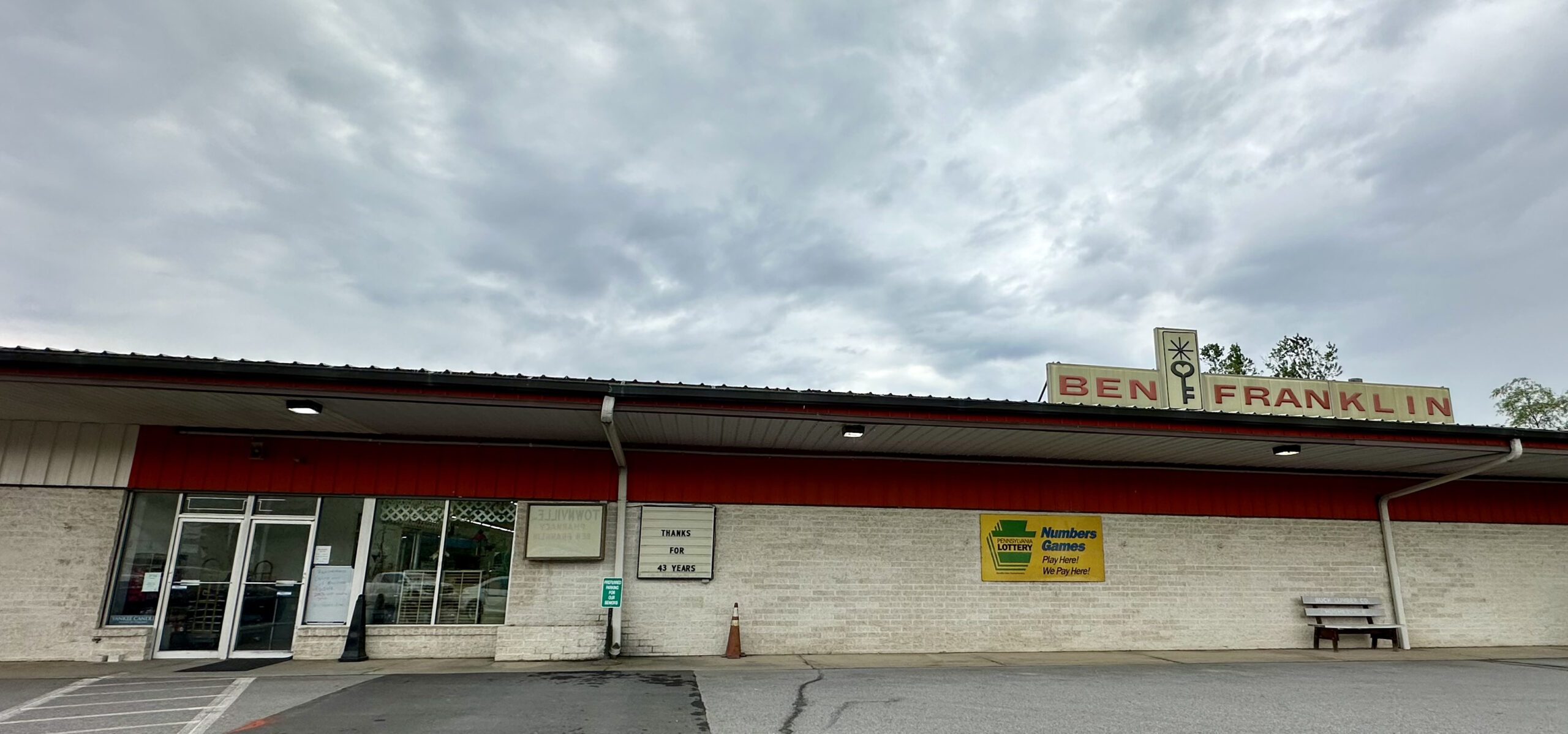 The Ben Franklin store in Clarkstown. KAREN VIBERT-KENNEDY/Sun-Gazette ...